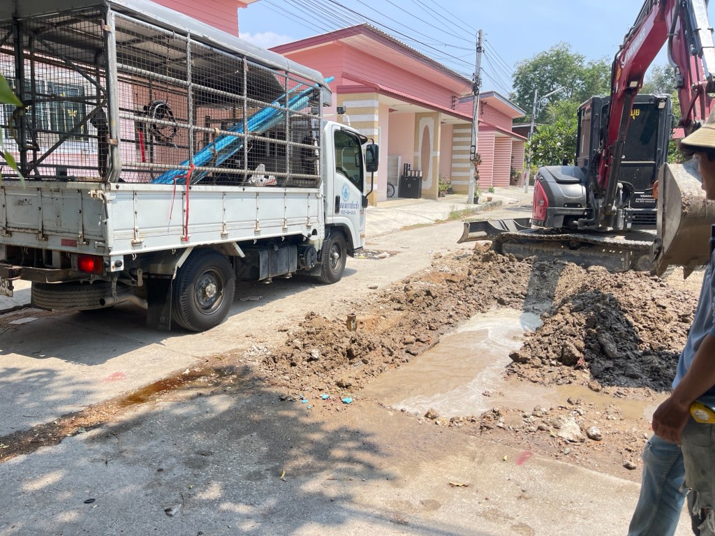 งานติดตั้งรั้วสำเร็จ 55 เมตร หัวหิน ซอย 39 – 💯Simsef ซิมบุย 🚦|| บริษัท ...